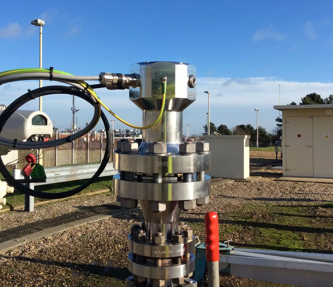 LINEVU - Live Video Inside Your Pipeline - Liquid Carryover